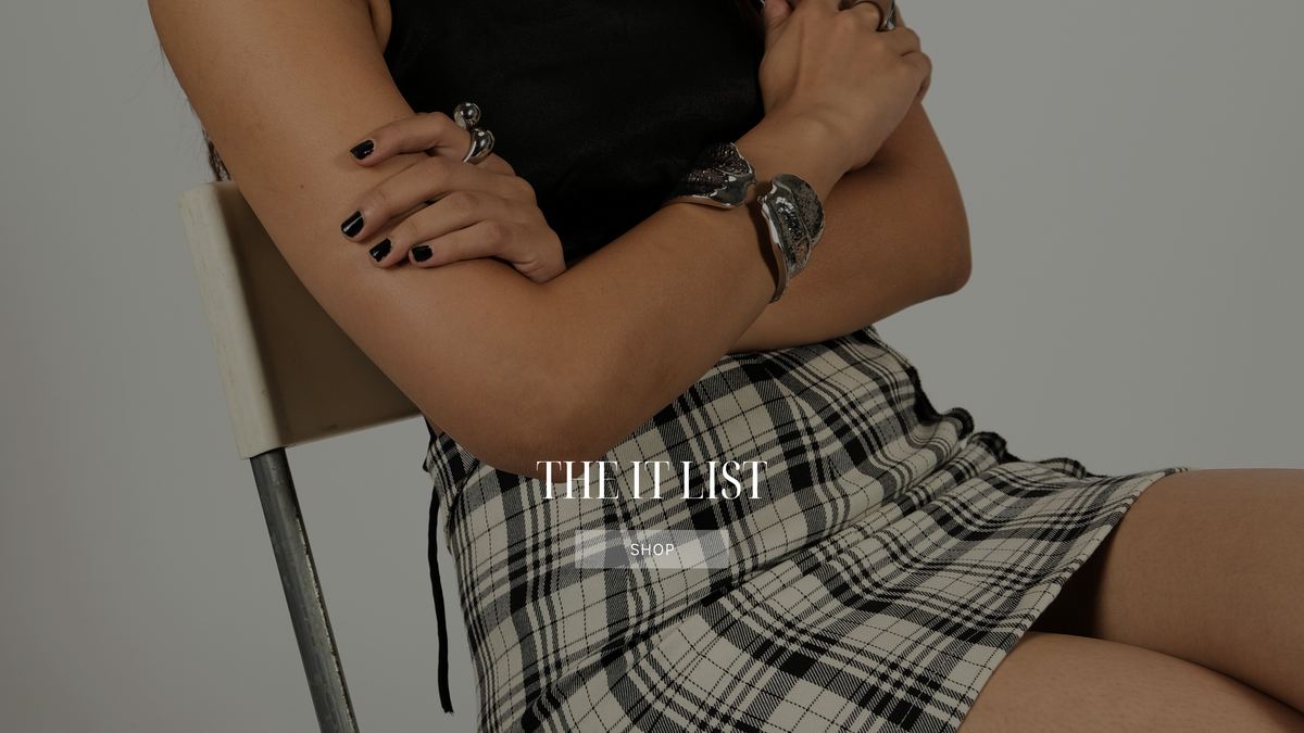 ORAYA | A poetic romance for every moment.